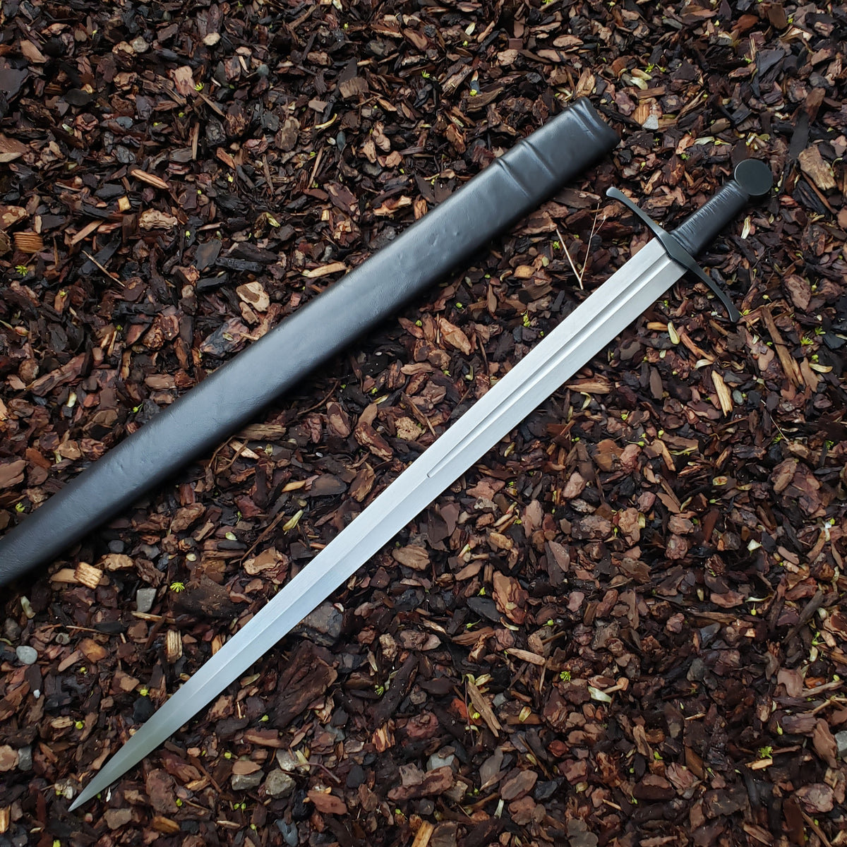 Hand Forged 5160 Arming Sword – Charles Jones Blades